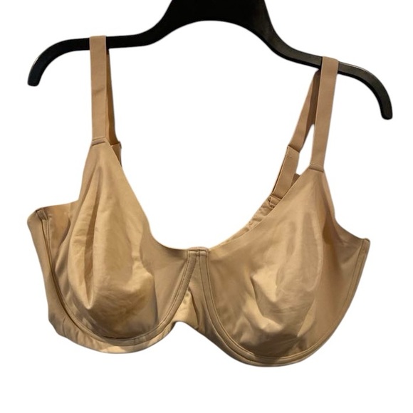 SKIMS | Intimates & Sleepwear | Nwt Skims Unlined Bra Tan Size 44ddd ...